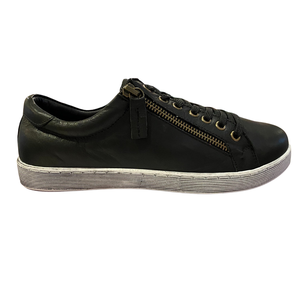 Token Shoe Black – Global Free Style